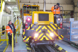 Mol road-rail tractor vehicles | Aprolis Loueur de manutention